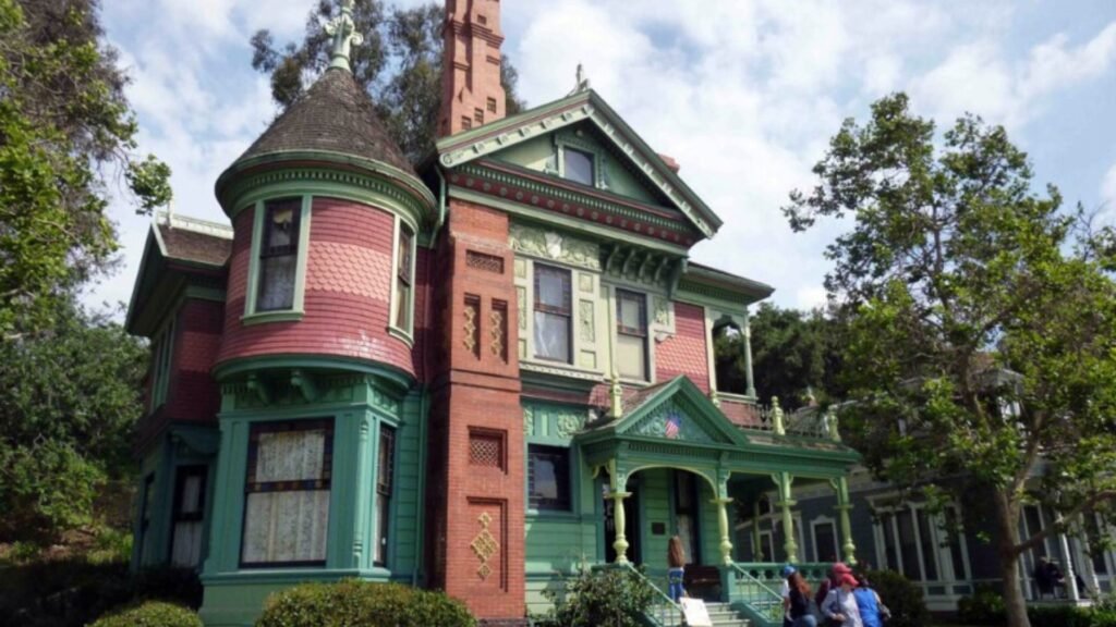 Exploring California's Haunted Places - PLTWCalifornia